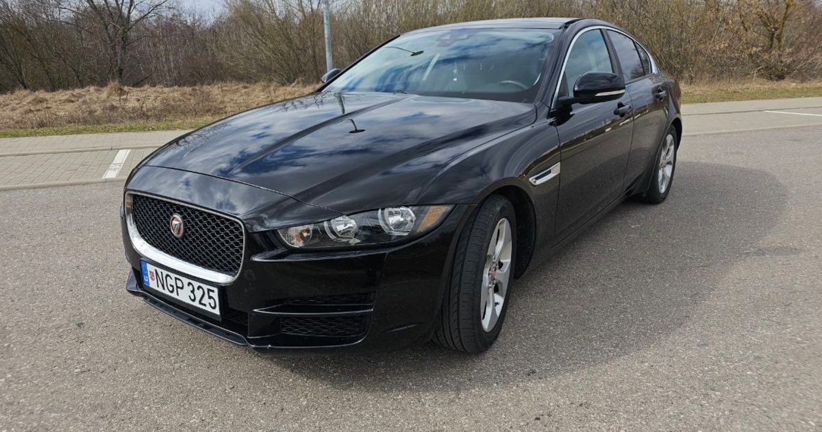 2017 JAGUAR XE | UBR Motors